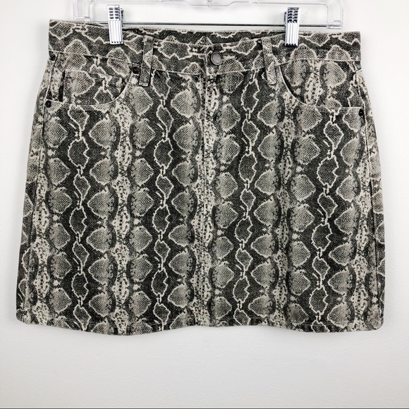Blank NYC | Skirts | Nwt Blank Nyc The Jane Snake Denim Mini Python Skirt 3 Grey Gray | Poshmark